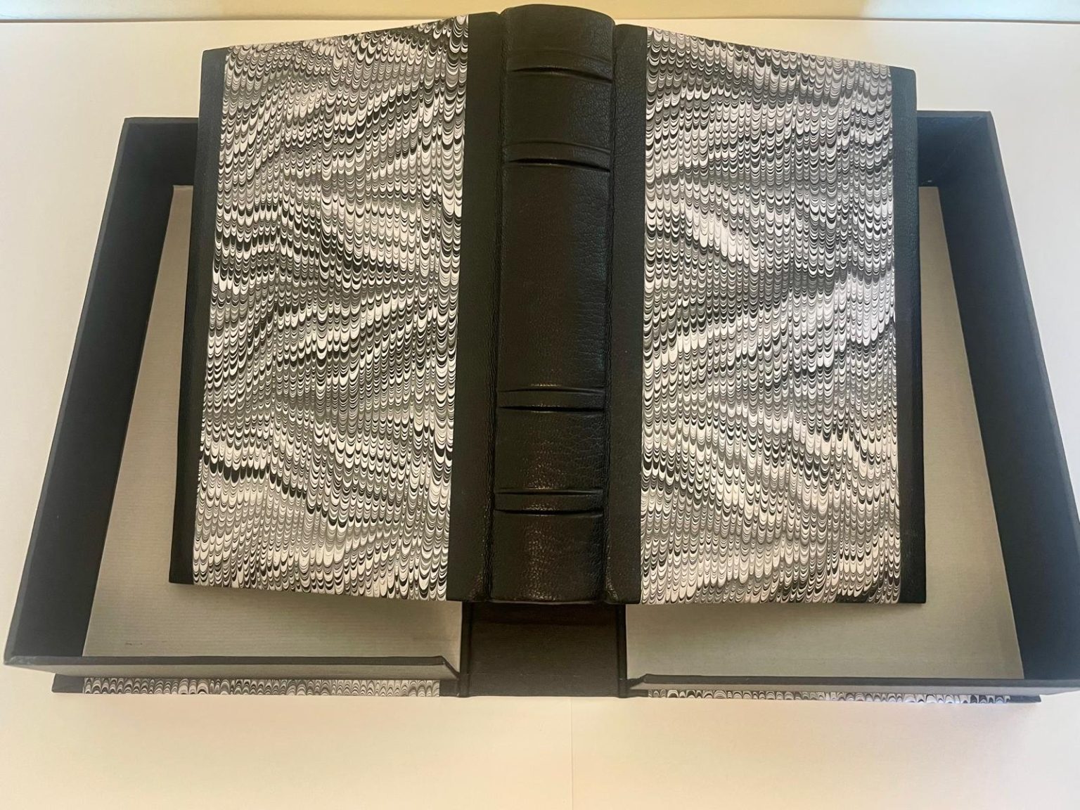 Leather Binding: Quarter, Half, and Three-Quarter Bookbinding ...